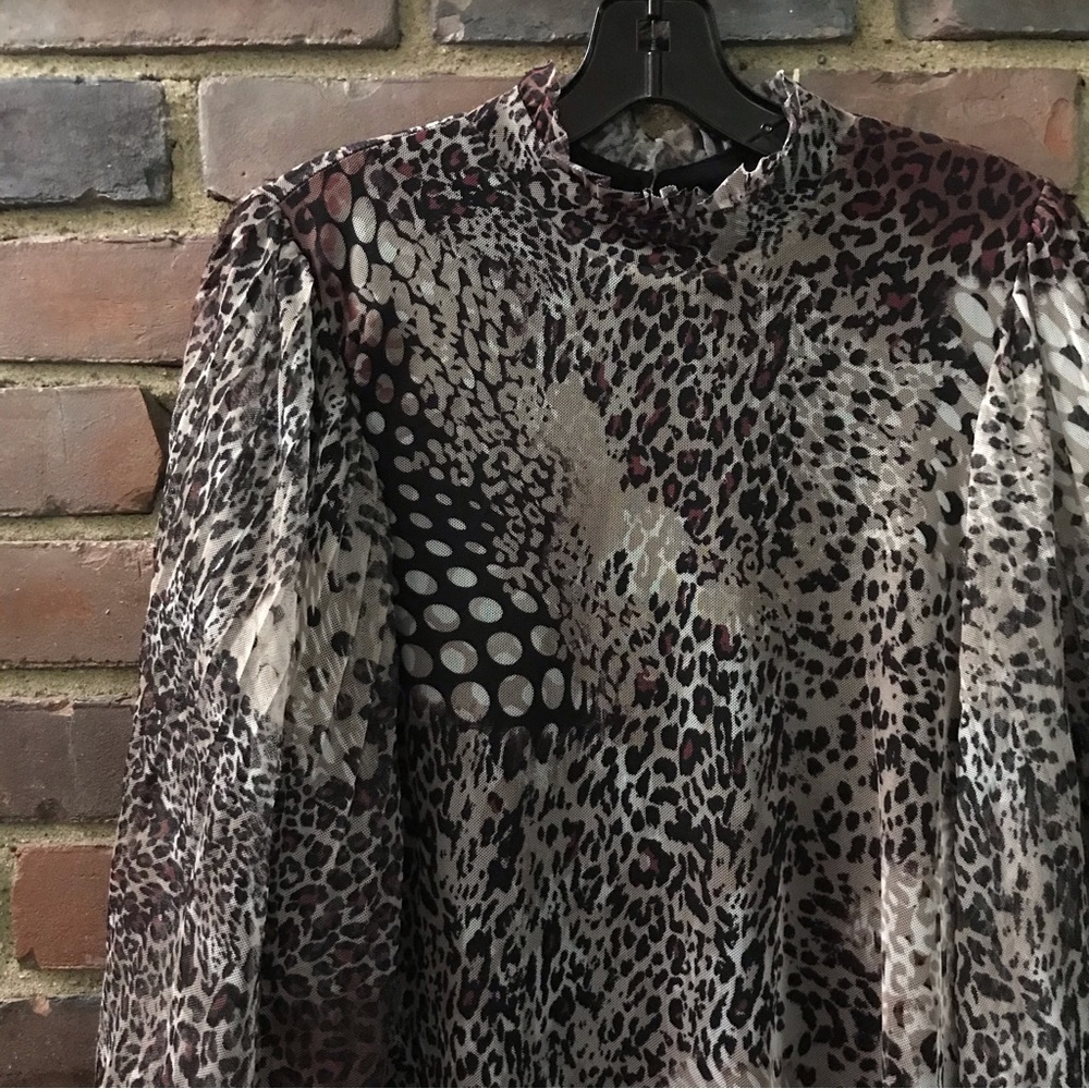 Chicos Cheetah And Snake-Print Mesh Top Size 1 - Gem